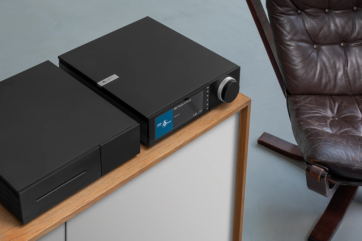 Cambridge Audio EVO 75 - system audio typu "all-in-one"