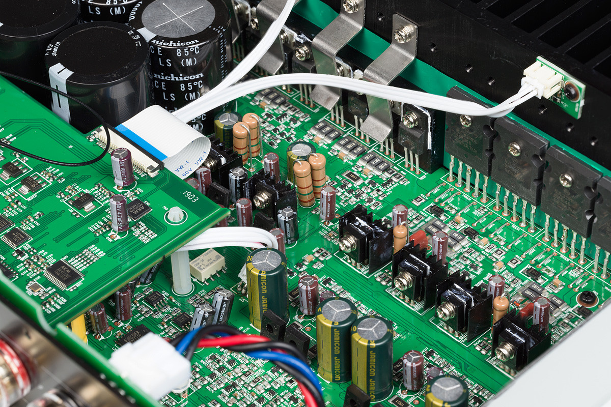 Arcam SA30 - wzmacniacz stereo